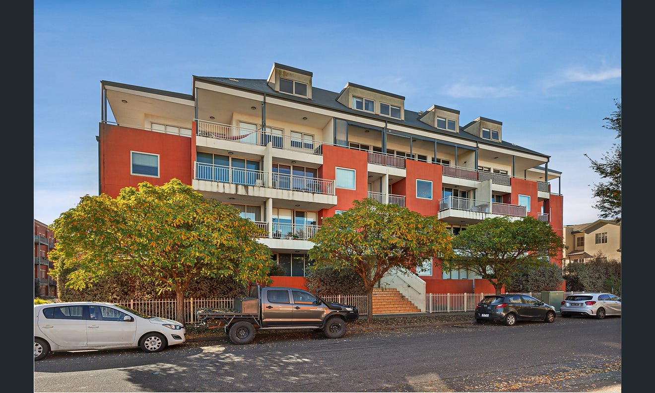 211/77 Village Way, Maribyrnong VIC 3032