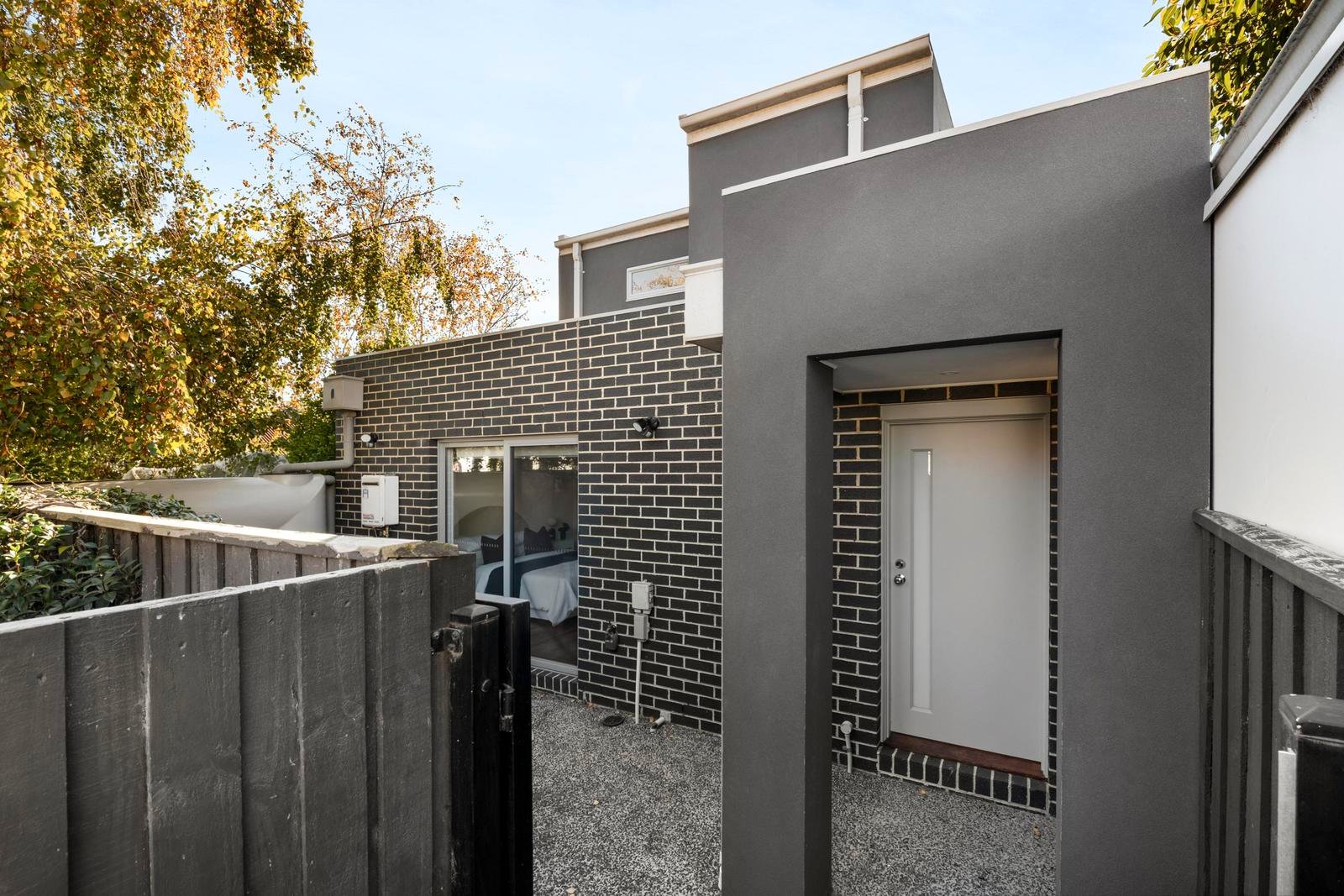 2/145 Brunswick Road, Brunswick VIC 3056