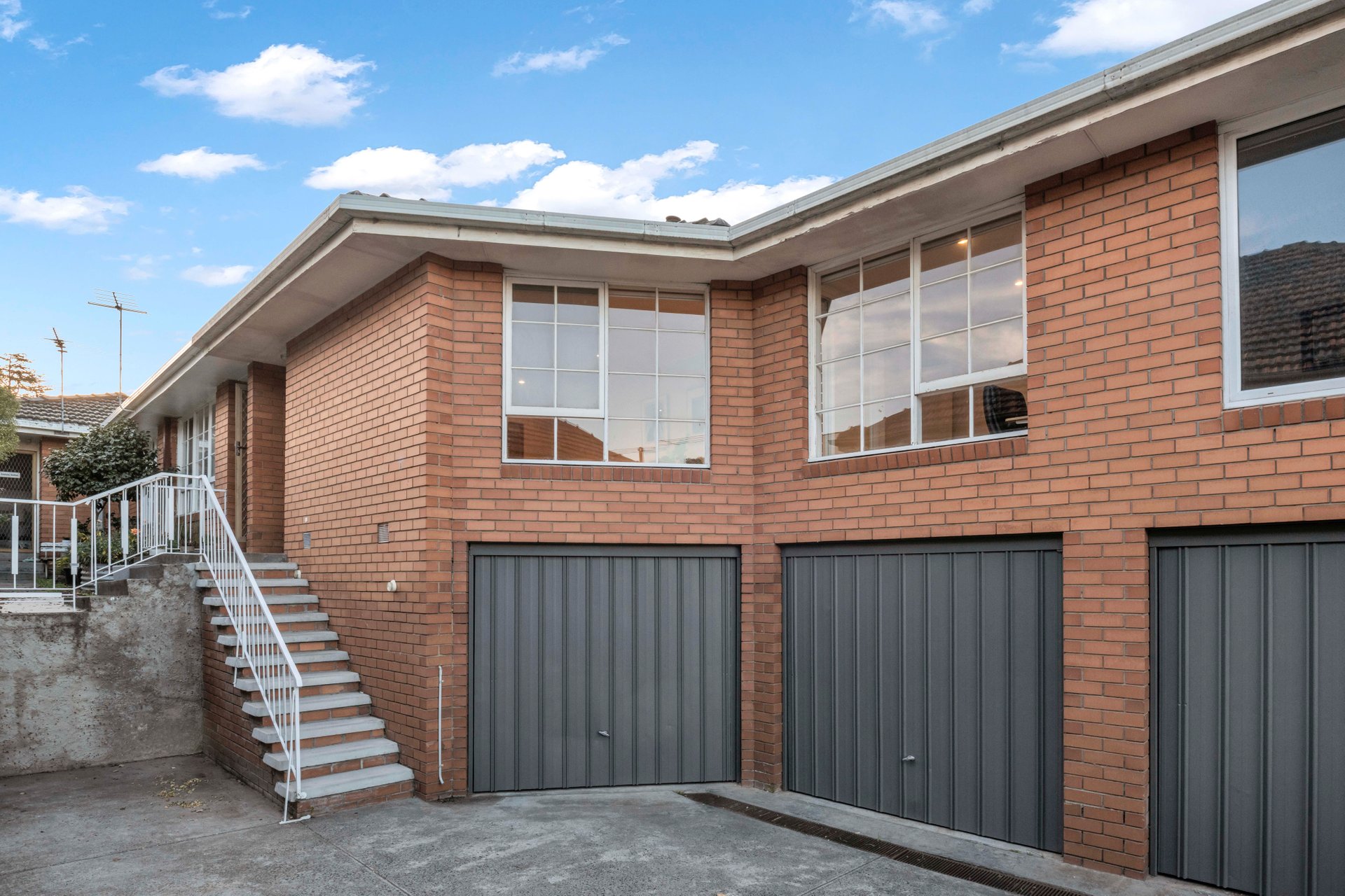 2/241 Gilbert Road, Preston VIC 3072