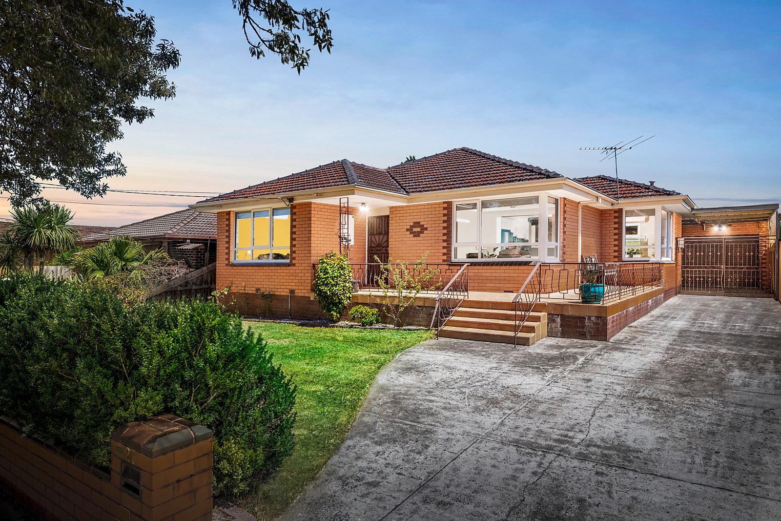 27 Michael Street, Lalor VIC 3075
