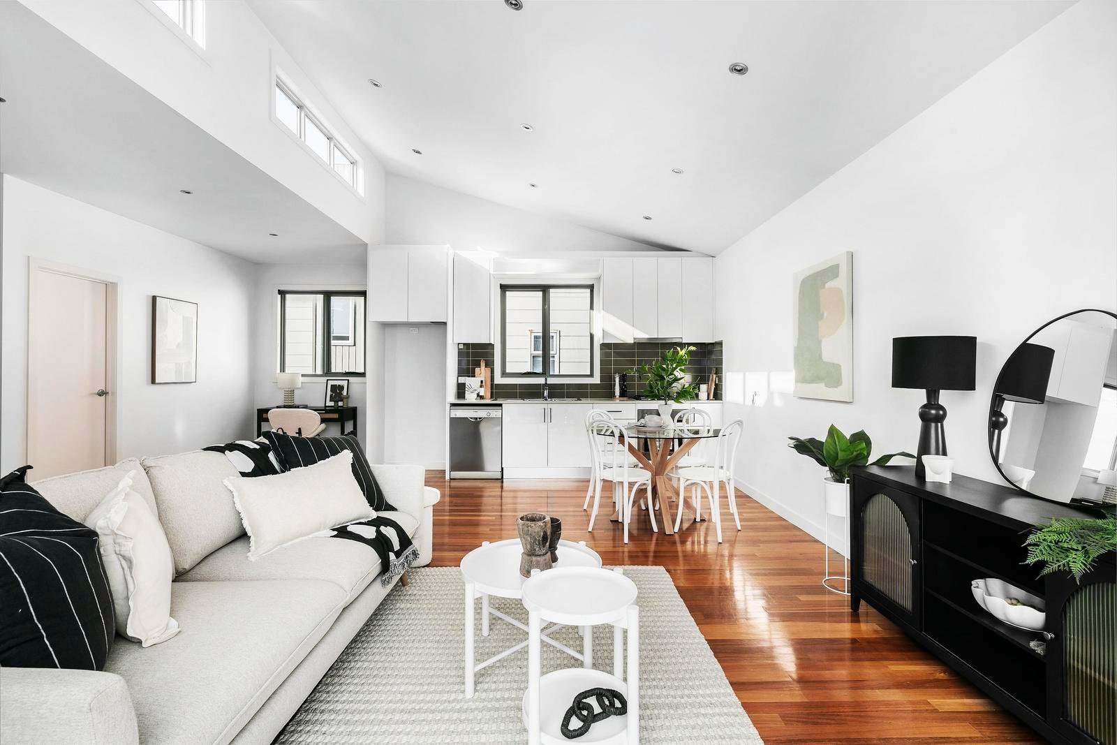 2/91 Harding Street, Coburg VIC 3058