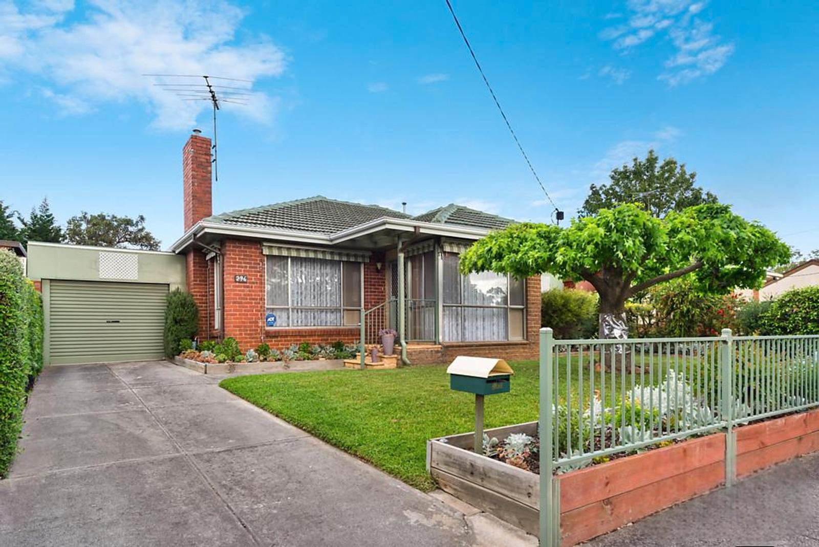 296 Oriel Road, Heidelberg West VIC 3081