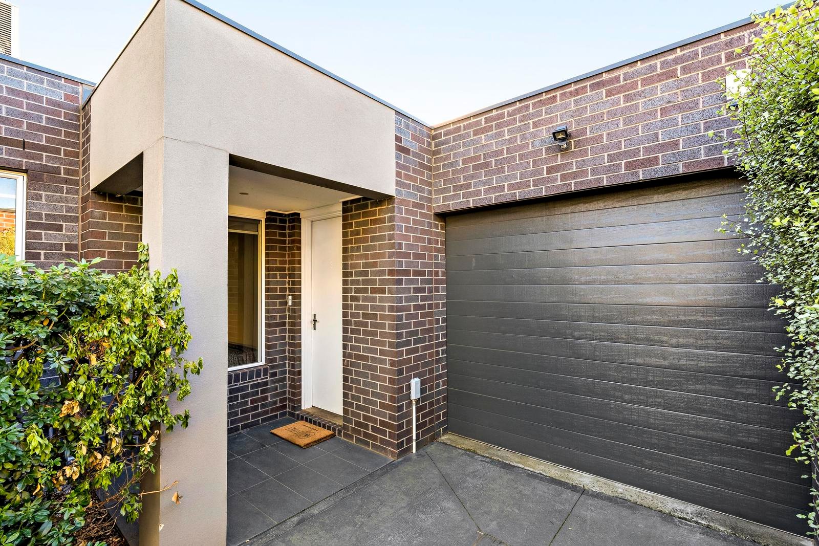 3/10 Nelson Court, Avondale Heights VIC 3034