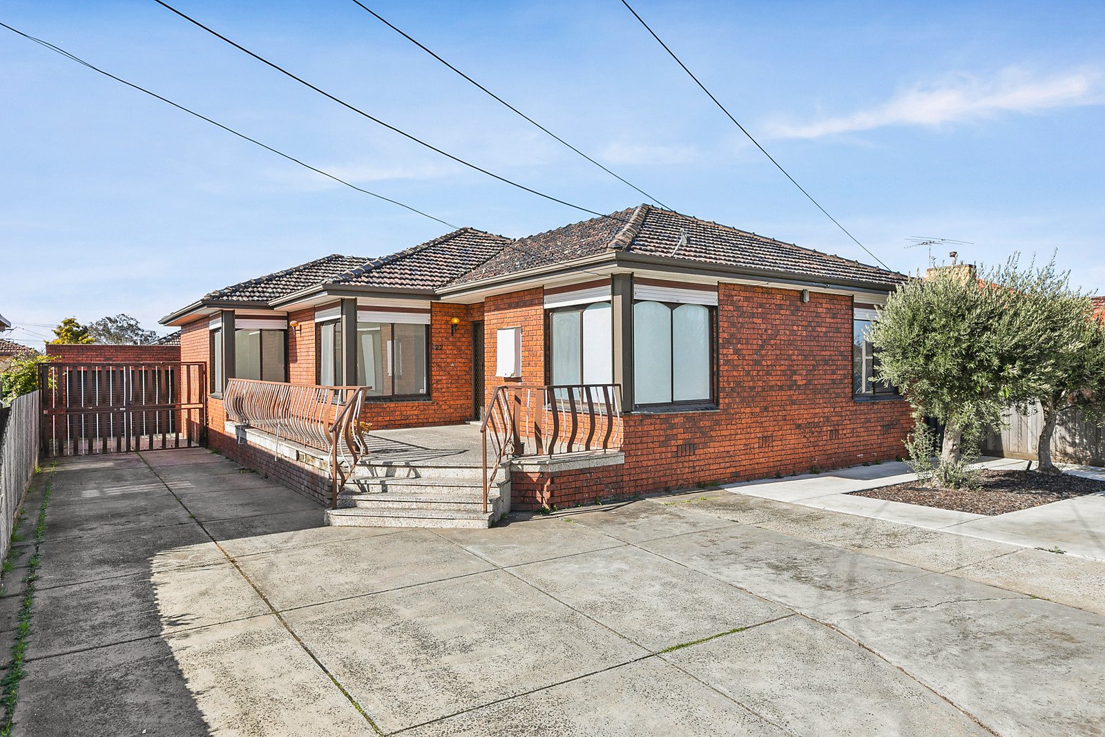 322 Milleara Road, Avondale Heights VIC 3034