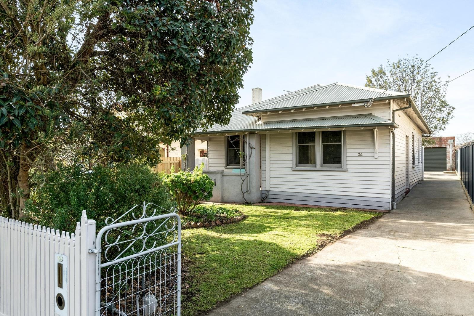 34 Daventry Street, Reservoir VIC 3073