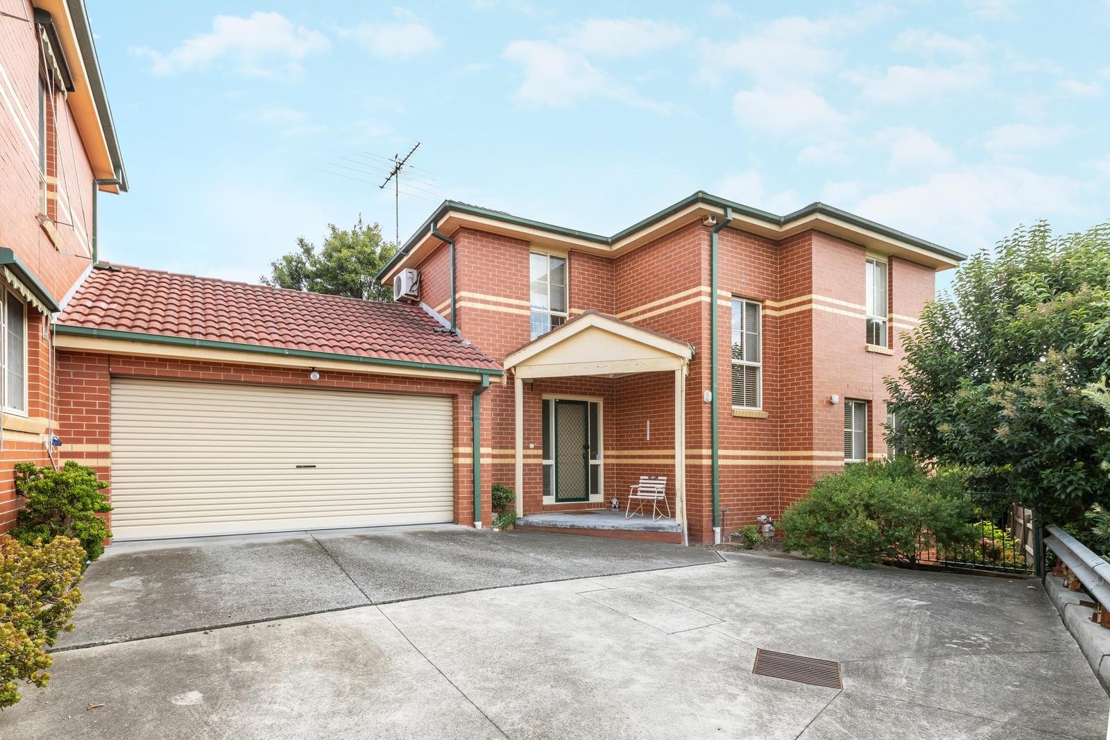 4/1 Cochrane Court, Essendon VIC 3040