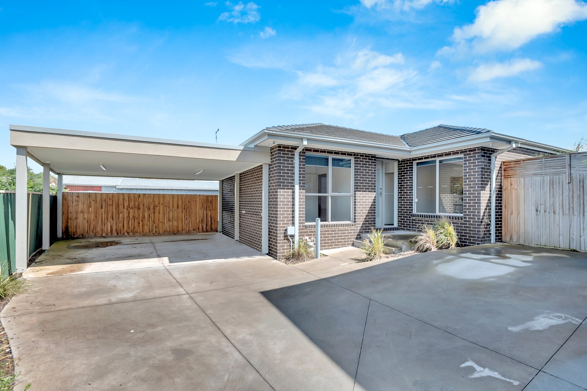 4/115 Cheddar Road, Reservoir VIC 3073