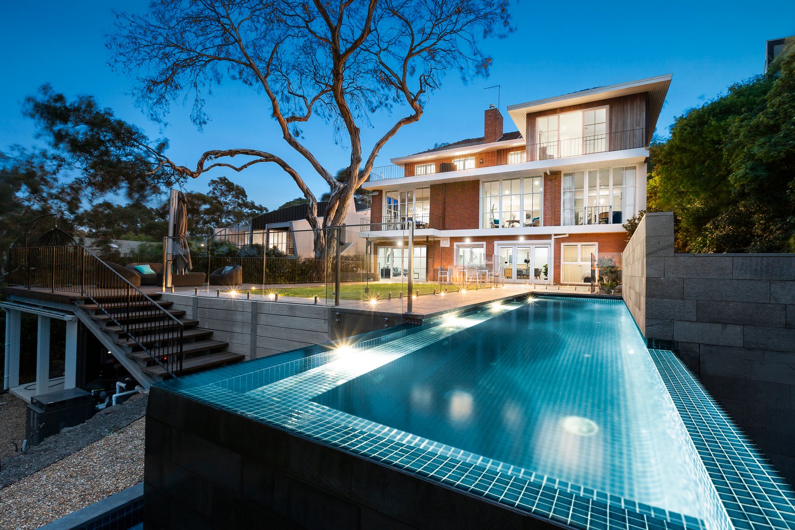 5 Raheen Drive, Kew, VIC, 3101 | RT Edgar