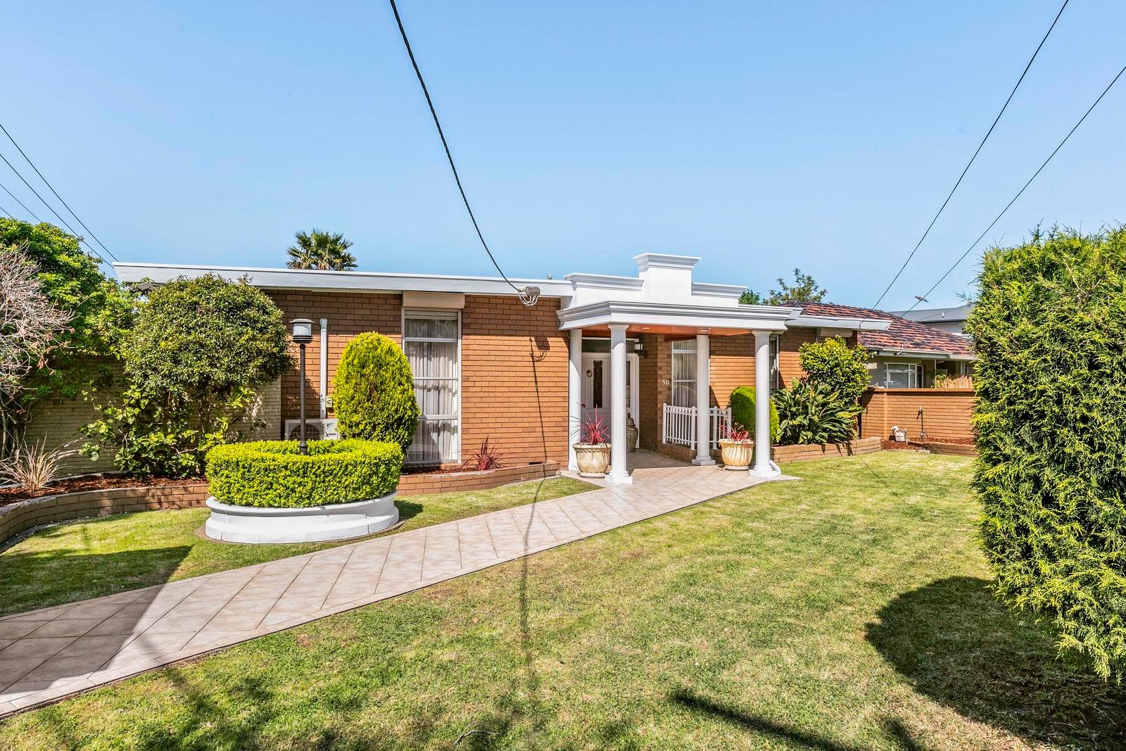 50 Military Road, Avondale Heights VIC 3034