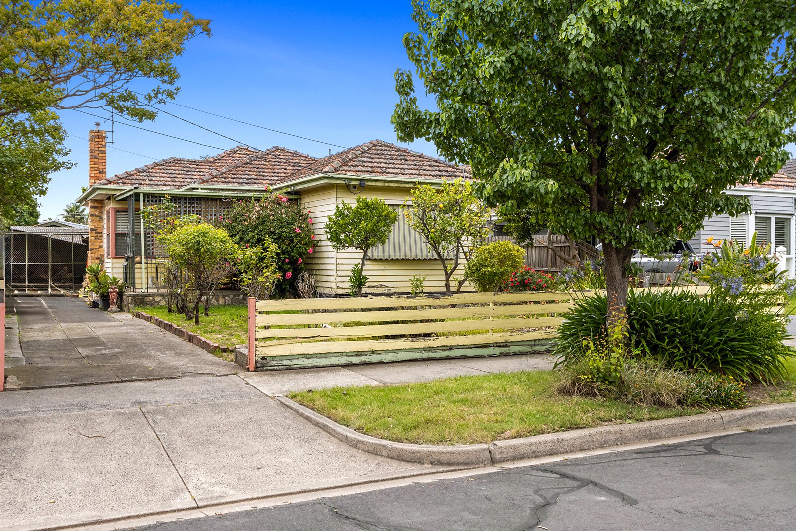 51 Wattle Grove, Reservoir VIC 3073