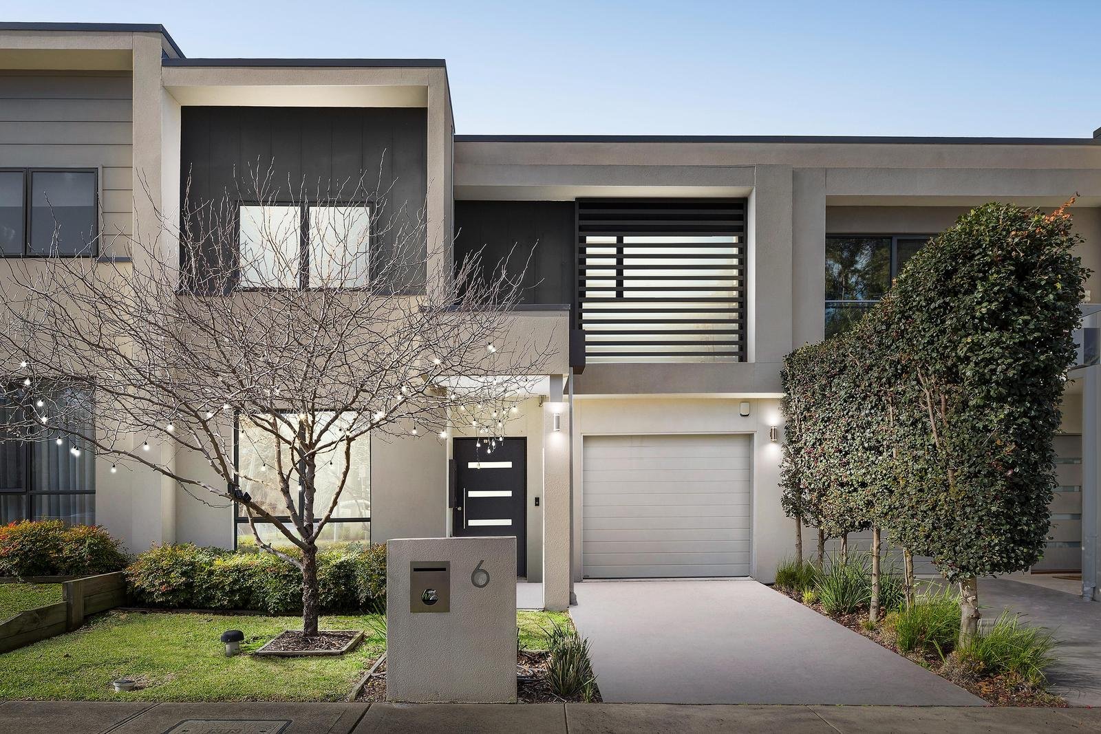 6 Woodstock Crescent, Ivanhoe VIC 3079