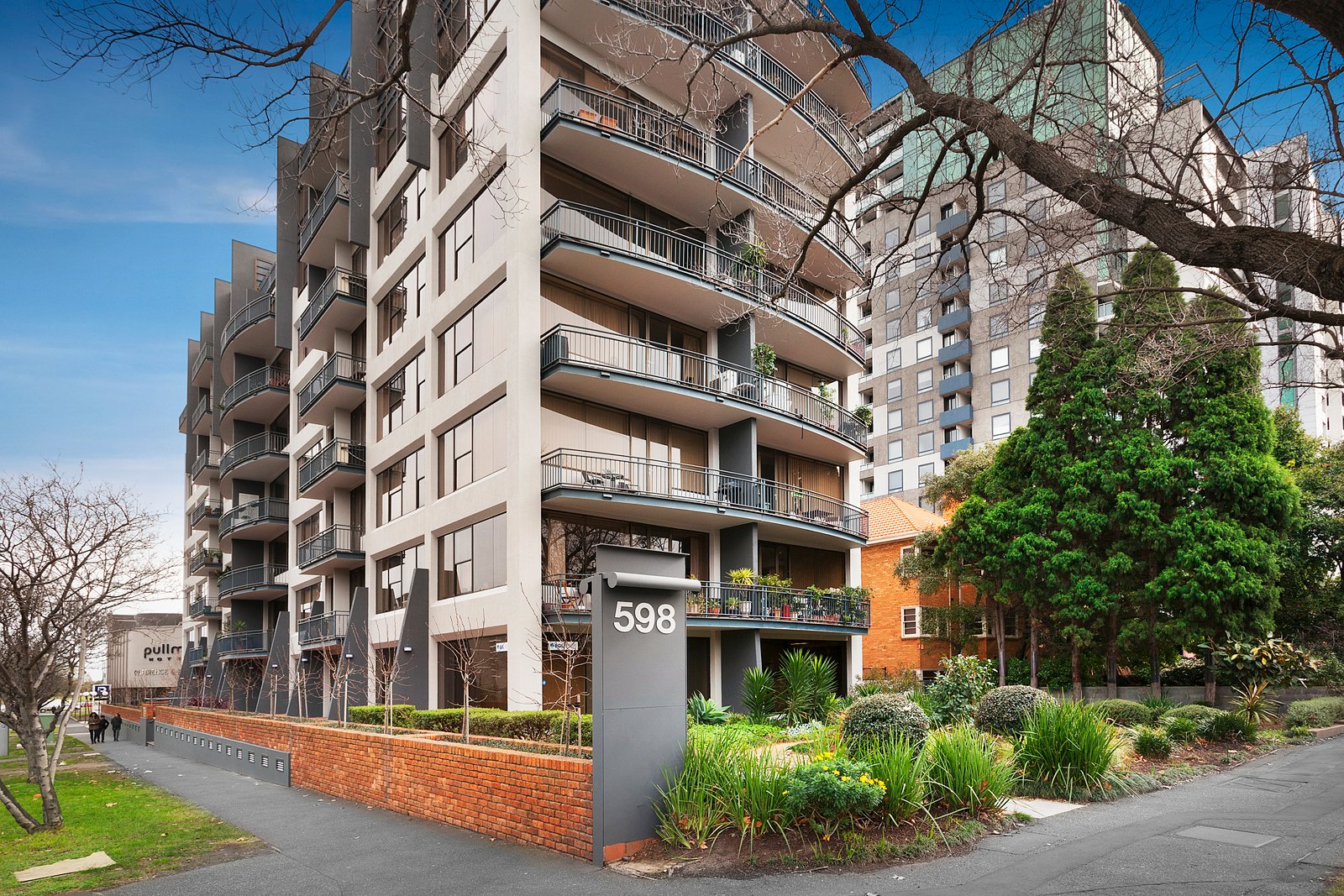 604/598 St Kilda Road, Melbourne - RT Edgar