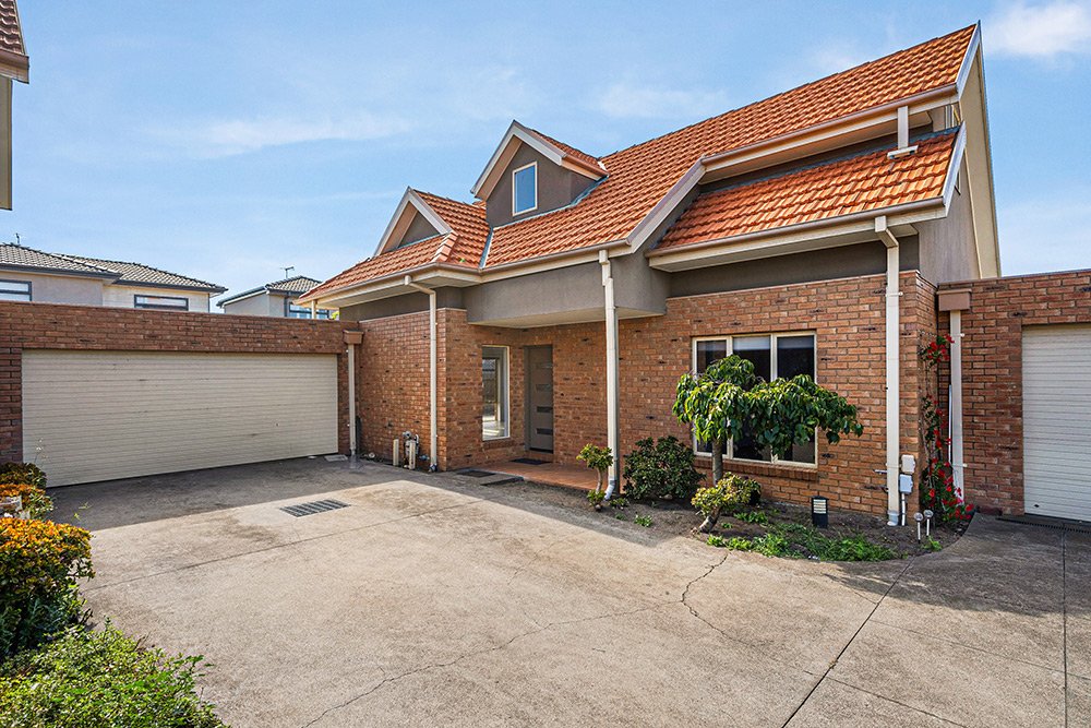 7 Vincent Lane, Avondale Heights VIC 3034