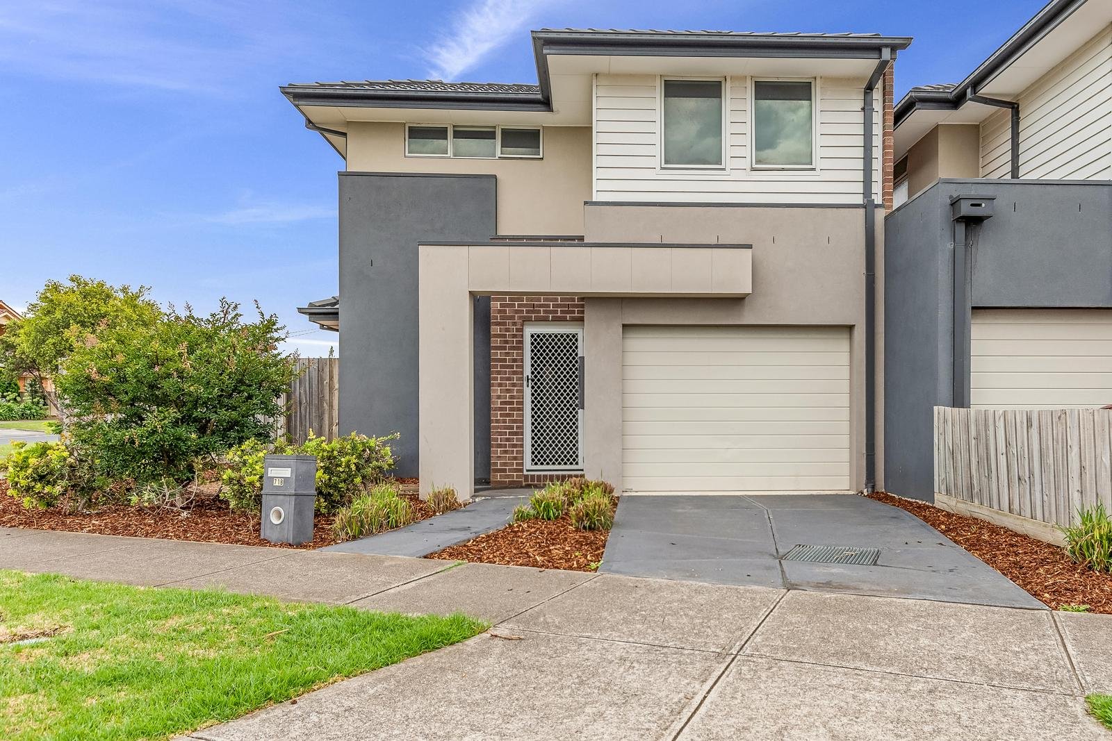 71B Rowan Drive, Kealba VIC 3021