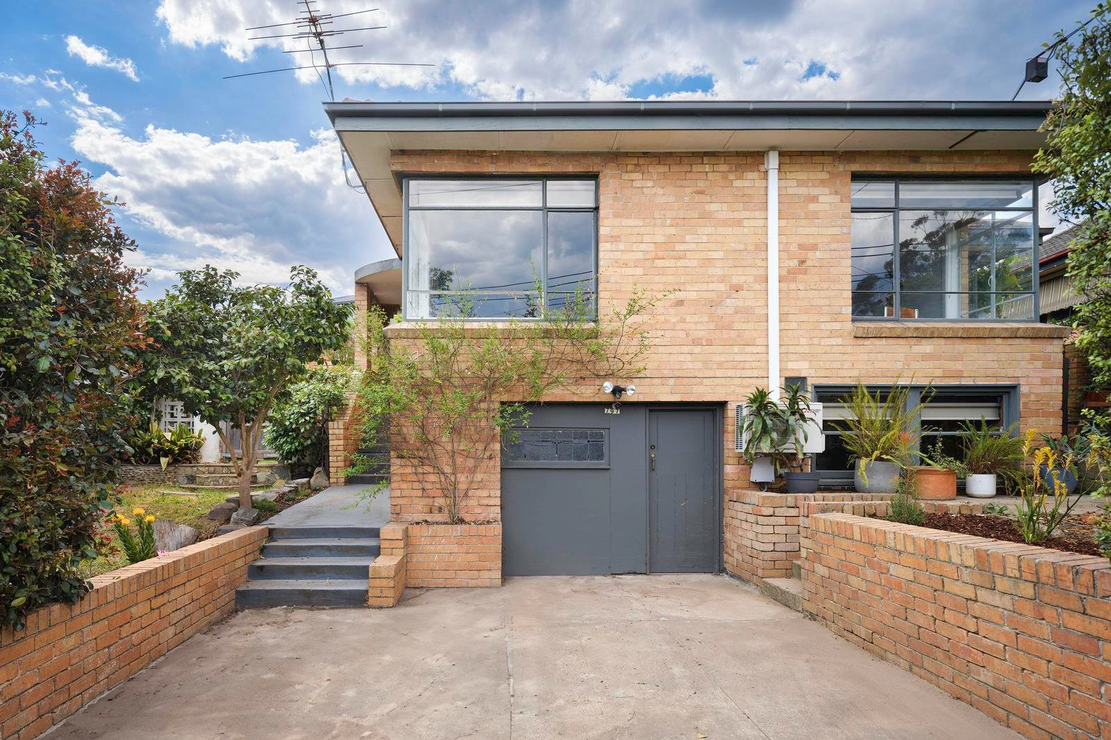 797 Plenty Road, Reservoir VIC 3073