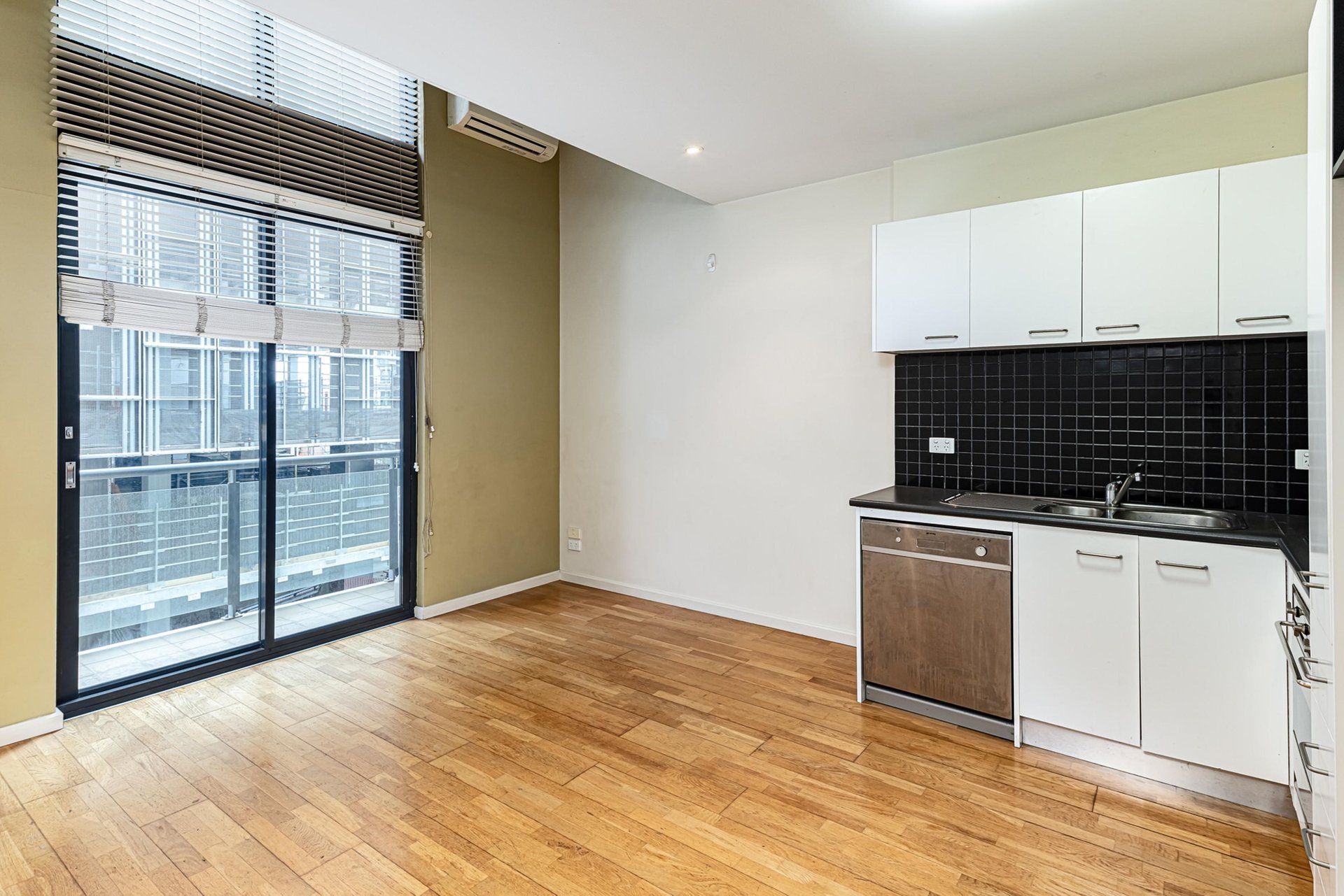 904/87 Franklin Street, Melbourne VIC 3000
