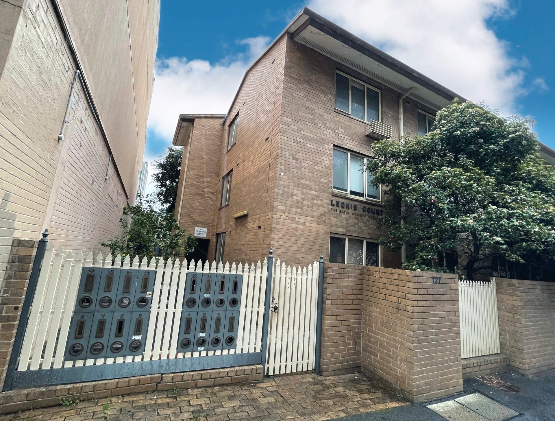 9/127 Grattan Street, Carlton VIC 3053