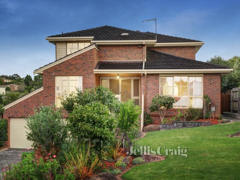 11 Niland Rise, Templestowe, VIC 3106 - House for Sale