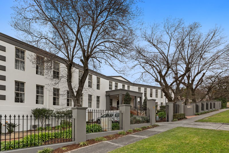 1/23 Maleela Avenue, Balwyn, VIC 3103 - Apartment for Sale