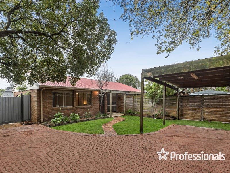 1/37 Jarvis Avenue, Croydon, VIC 3136 - House for Sale
