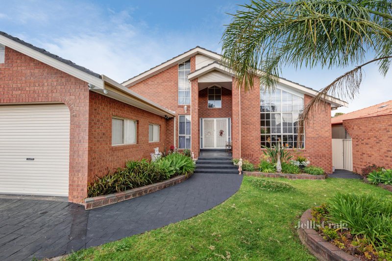 15 Clement Court, Mill Park, VIC 3082 - House for Sale