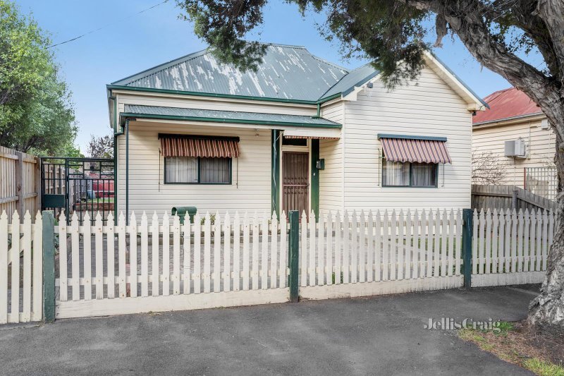 16 Hanover Street, Brunswick, VIC 3056 - House for Sale