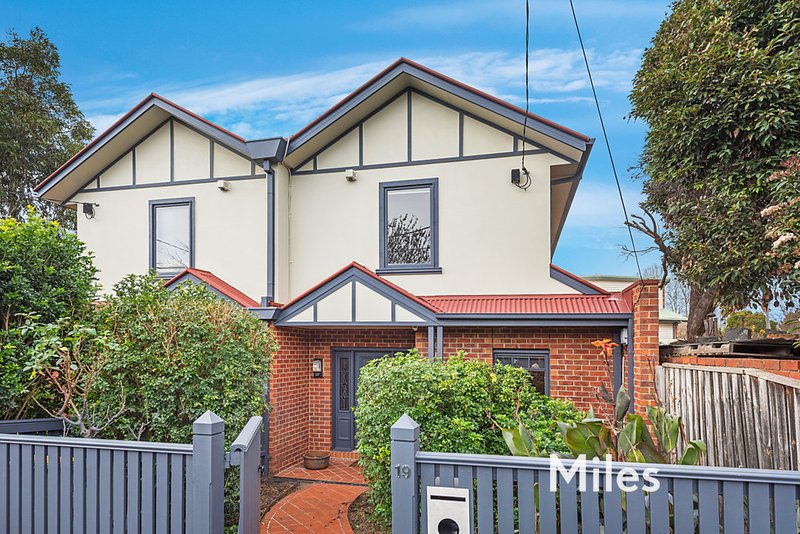 19 Austin Street, Alphington - 2 bed, 2 bath Townhouse for Lease