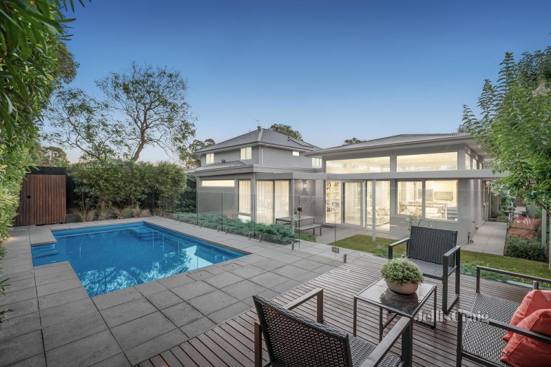 25 Pakenham Street, Blackburn, VIC 3130 - House for Sale