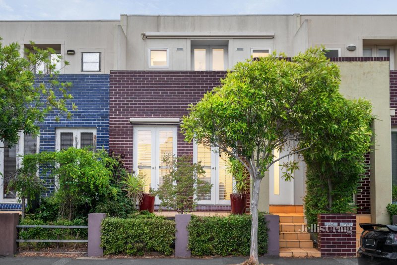 27 Redfern Road, Hawthorn East, VIC 3123 - Townhouse for Sale