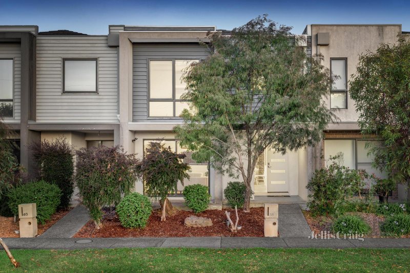 38 Valencia Boulevard, Doreen, VIC 3754 - Townhouse for Sale