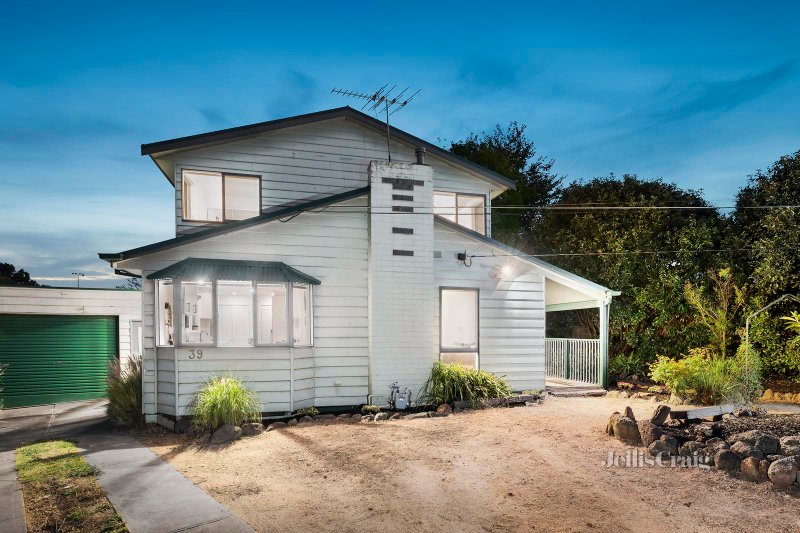 39 Gaydon Street, Ferntree Gully, VIC 3156 - House for Sale