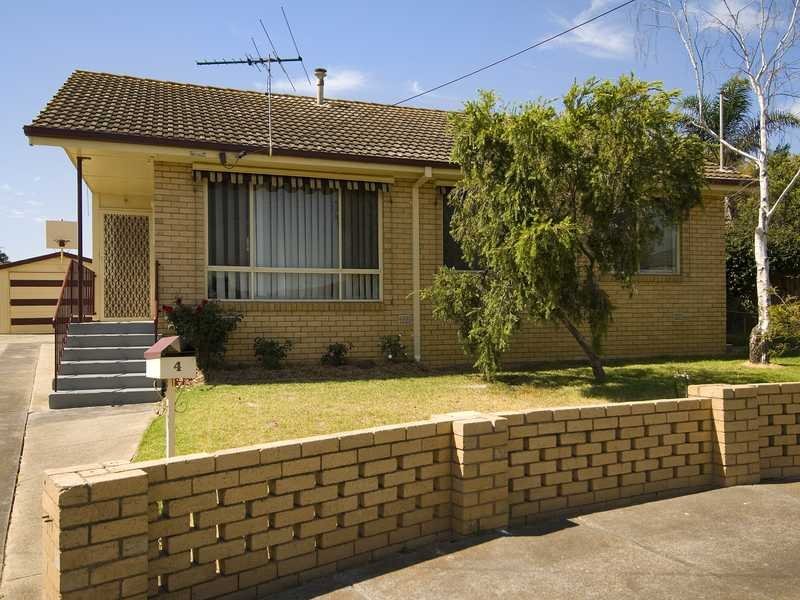 4 Cooma Court, North Geelong, VIC 3215 - House for Sale