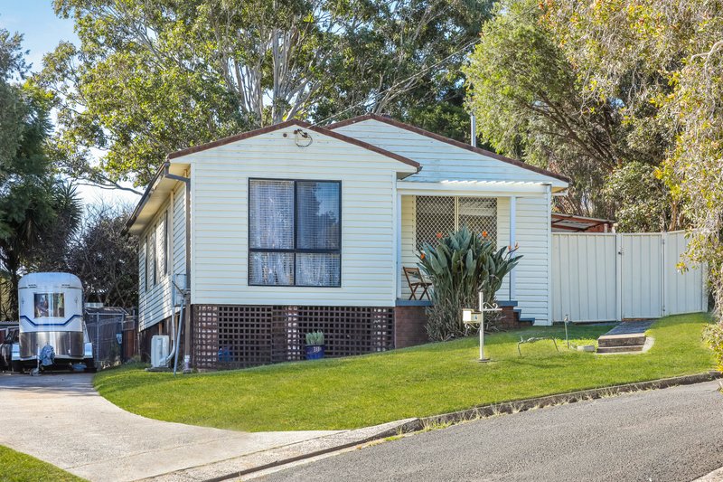 4 Duley Street DAPTO NSW 2530