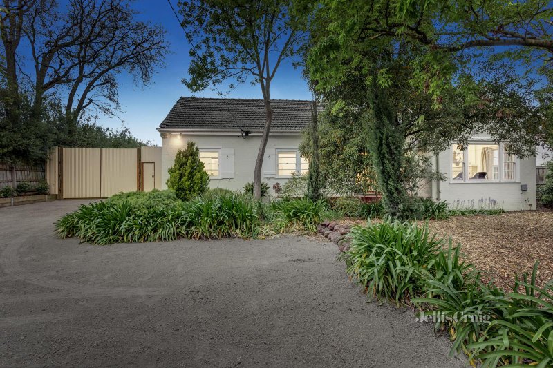 47 Blackburn Road, Blackburn, VIC 3130 - House for Sale