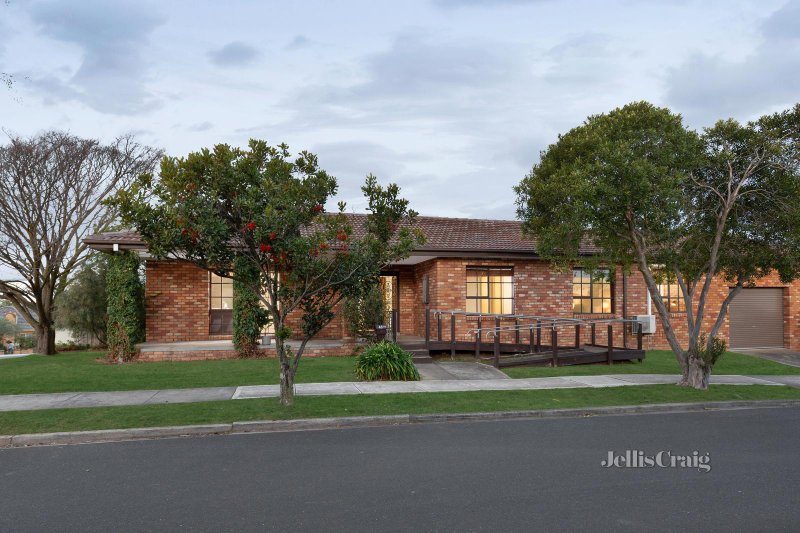 48 Greville Road, Rosanna, VIC 3084 - House for Sale