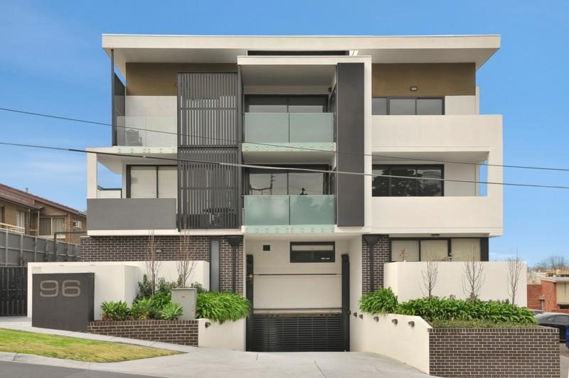 4/96 Hawdon Street, Heidelberg - 1 bed, 1 bath House for Lease