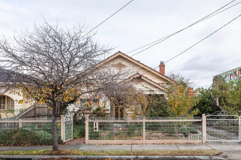 Sam Rigopoulos - Director and Auctioneer - Northcote | Jellis Craig