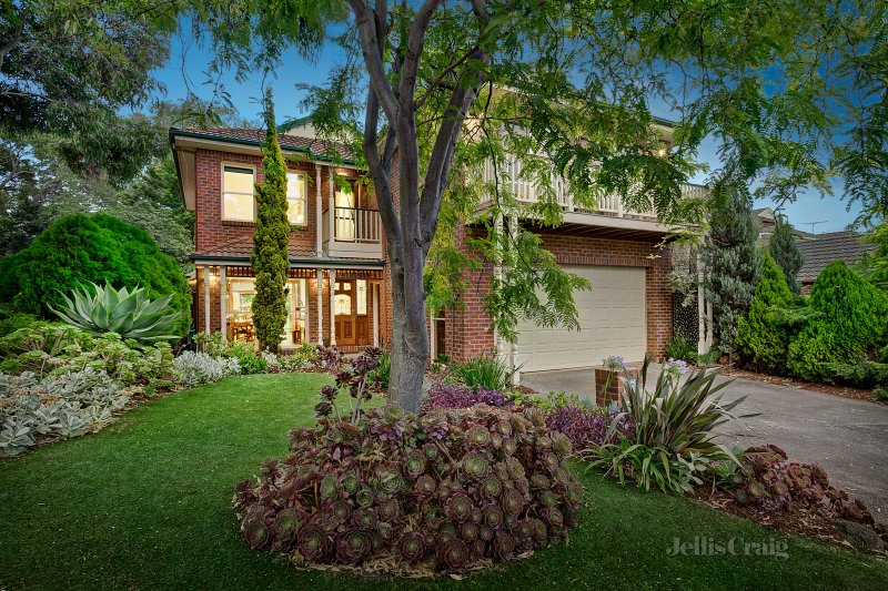 5 Hope Court, Kew, VIC 3101 - House for Sale