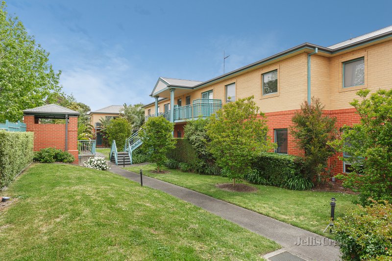 6/13 Hope Court, Kew, VIC 3101 - Apartment for Sale