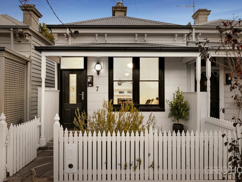 7 Merton Place, Albert Park, VIC 3206 - House for Sale