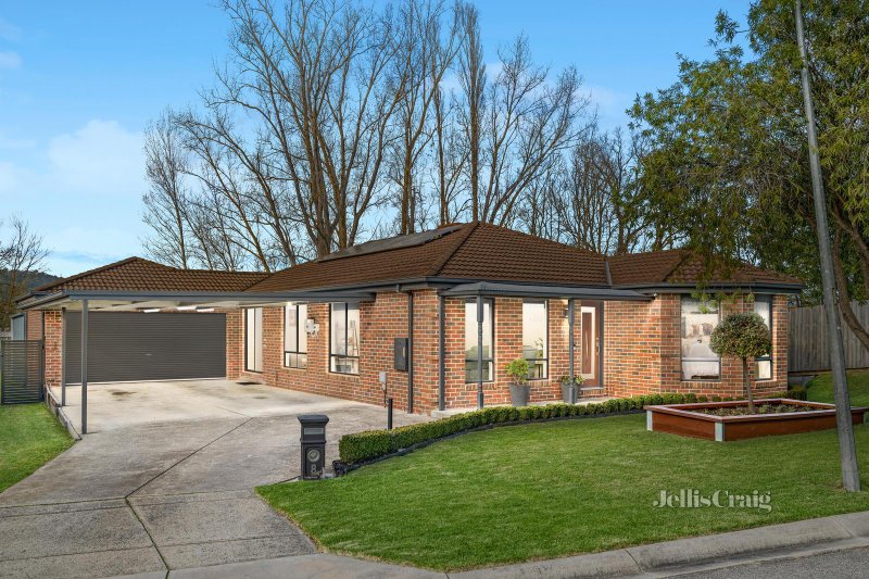 8 Delta Close, Lilydale, VIC 3140 - House for Sale