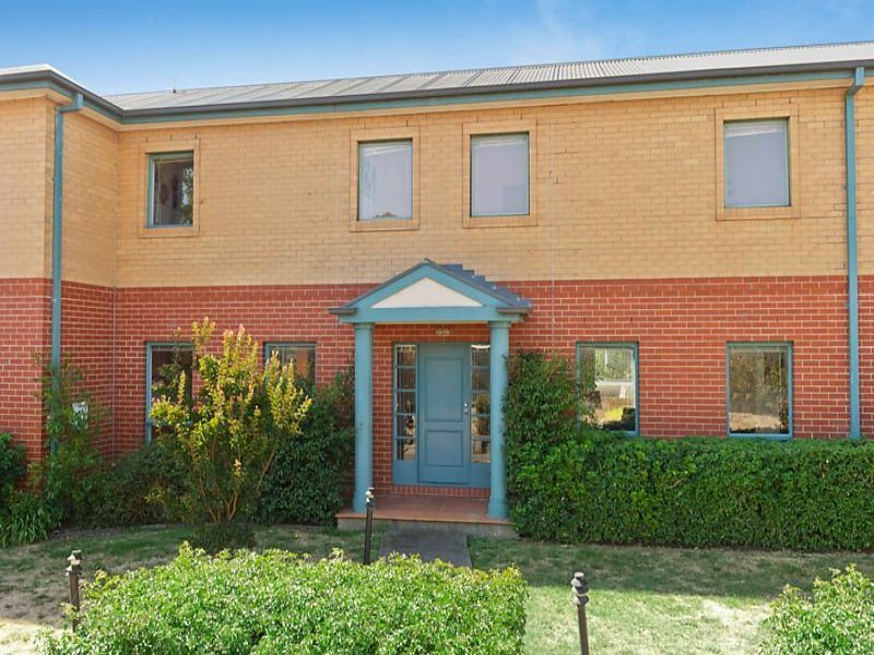 8/13 Hope Court, Kew, VIC 3101 - Townhouse for Sale