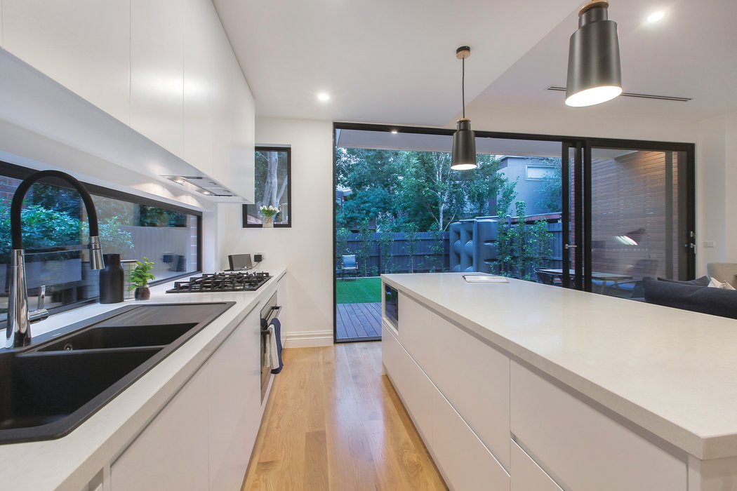 127 Tennyson Street Elwood 613921 | Marshall White