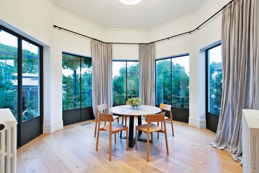 13 Gladstone Parade Elsternwick 622439 | Marshall White