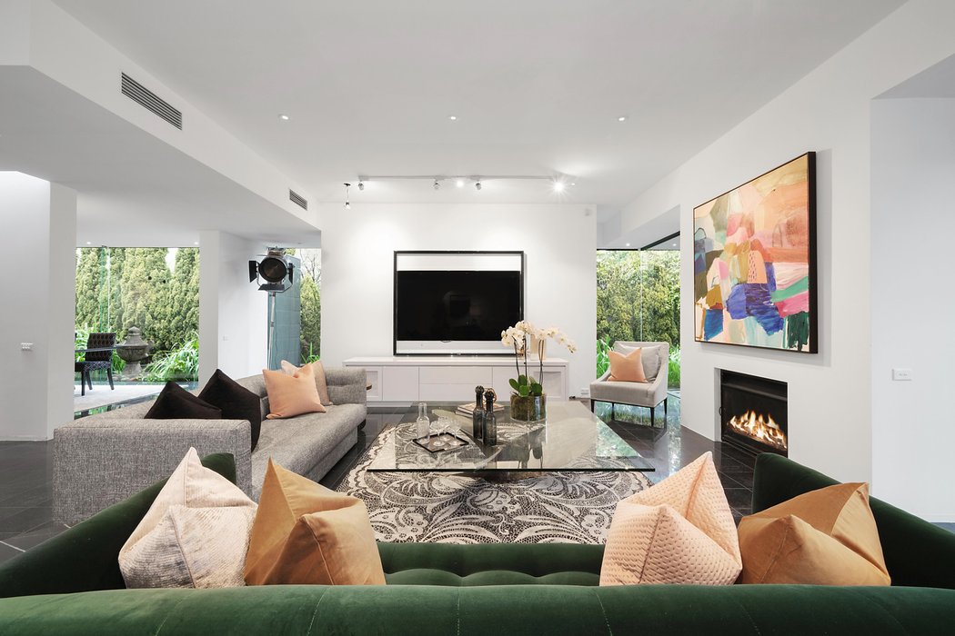 59 Grange Road Toorak 854637 | Marshall White