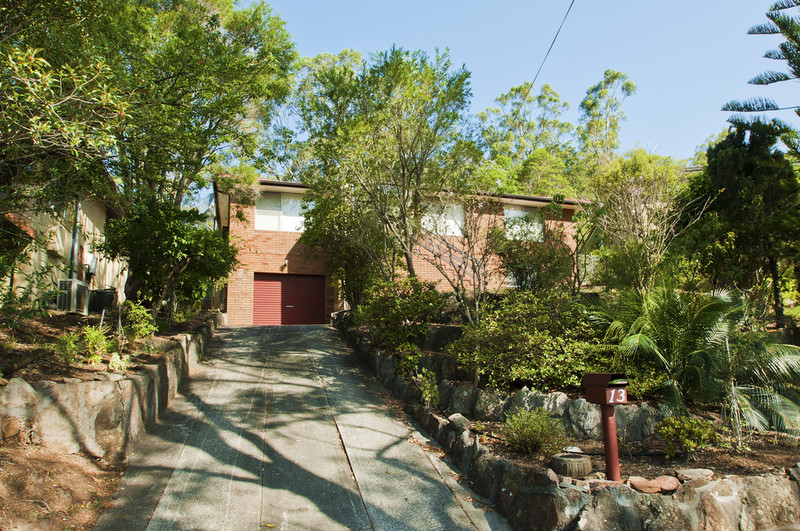 13 Bright Pde DAPTO NSW 2530