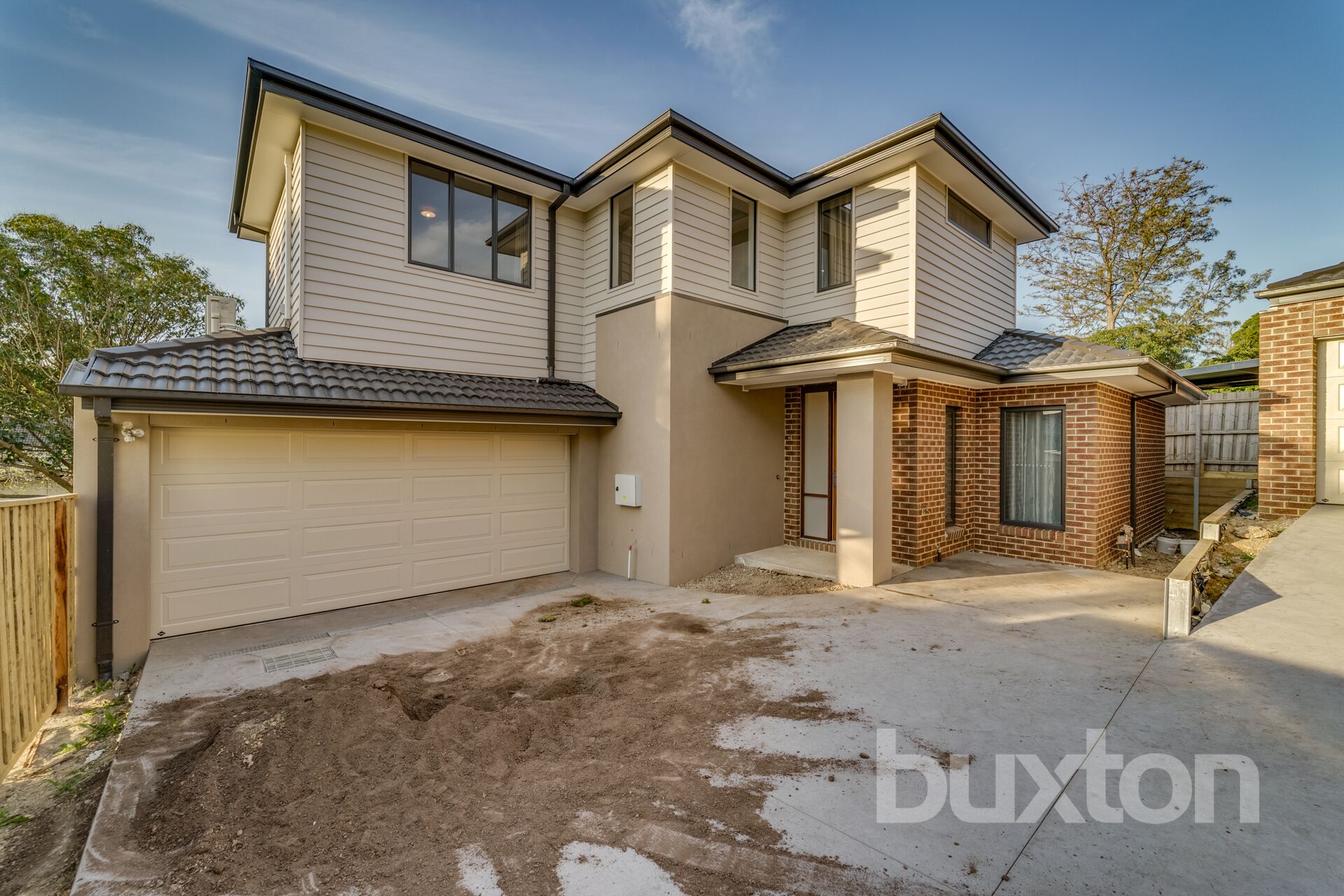 2/3 Warrina Street, Chadstone VIC 3148 - Buxton 2020