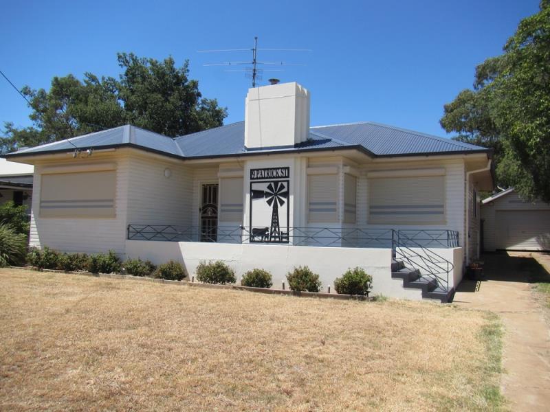 9 Patrick Street TAMWORTH NSW 2340