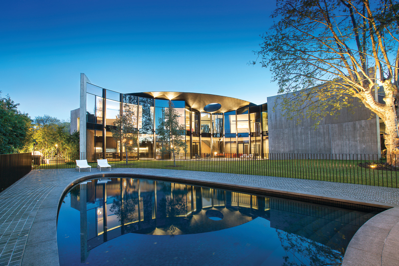 9 Towers Road Toorak | Marshall White